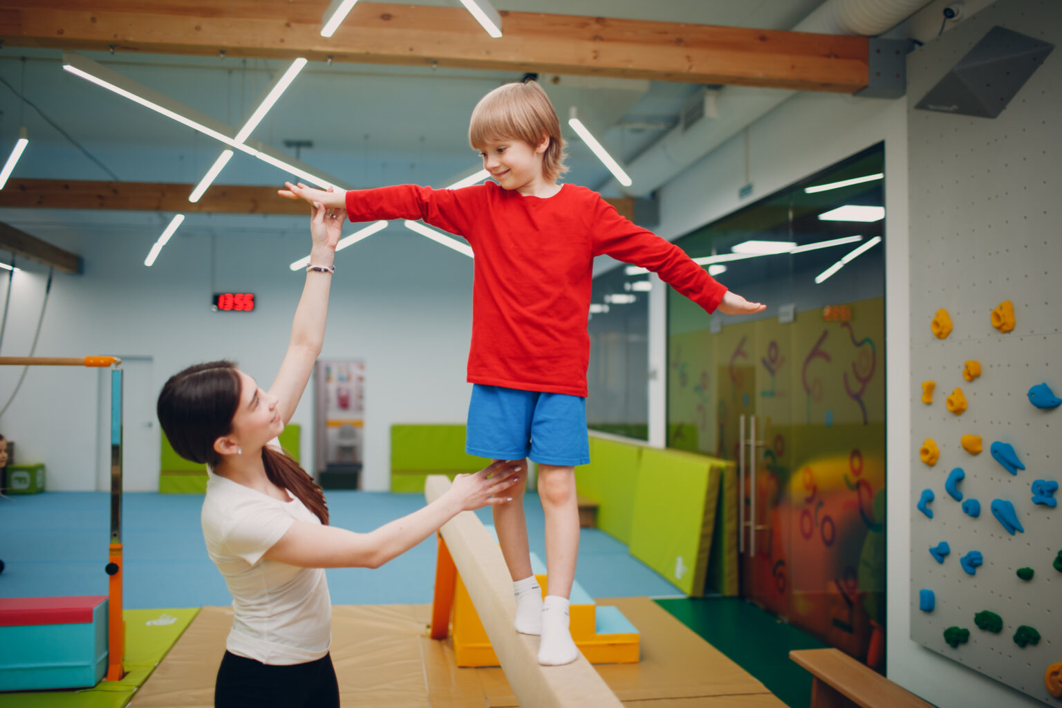 Gymnastics in primary schools: What should be covered and why